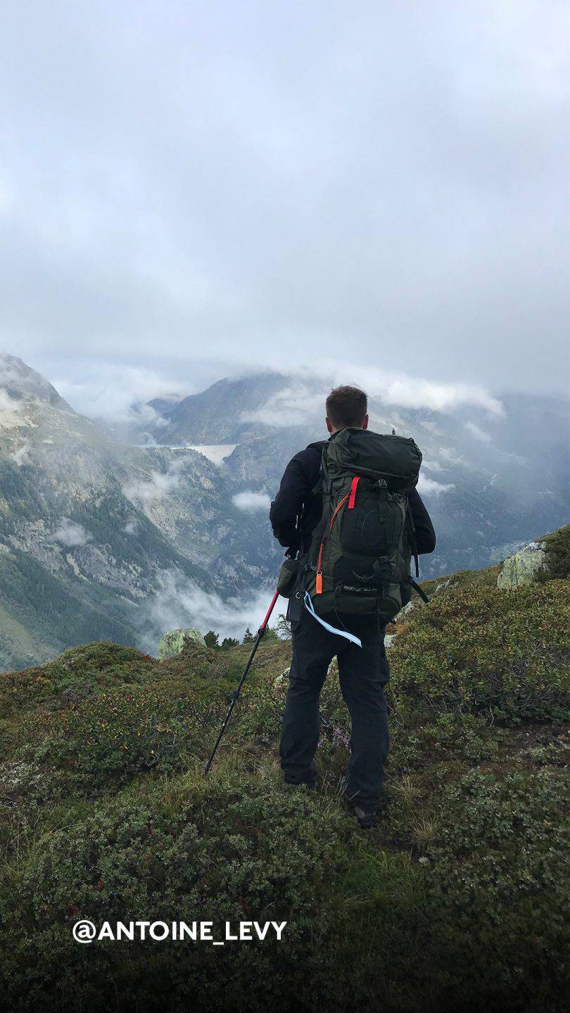 Wanderer über dem Nebelmeer